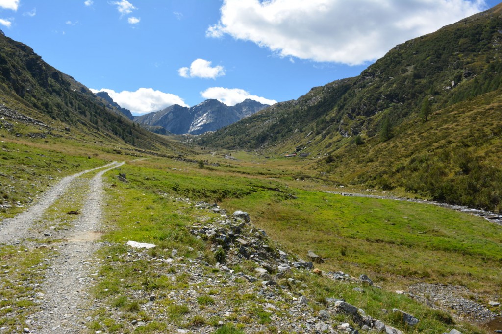 Passo Soreda: un dialogo tra rocce e Uomo (Parc Adula) – STSN